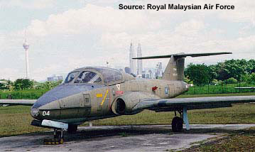 Overview — CT-114 Tutor trainer — Trainer — Aircraft — Weapons ...